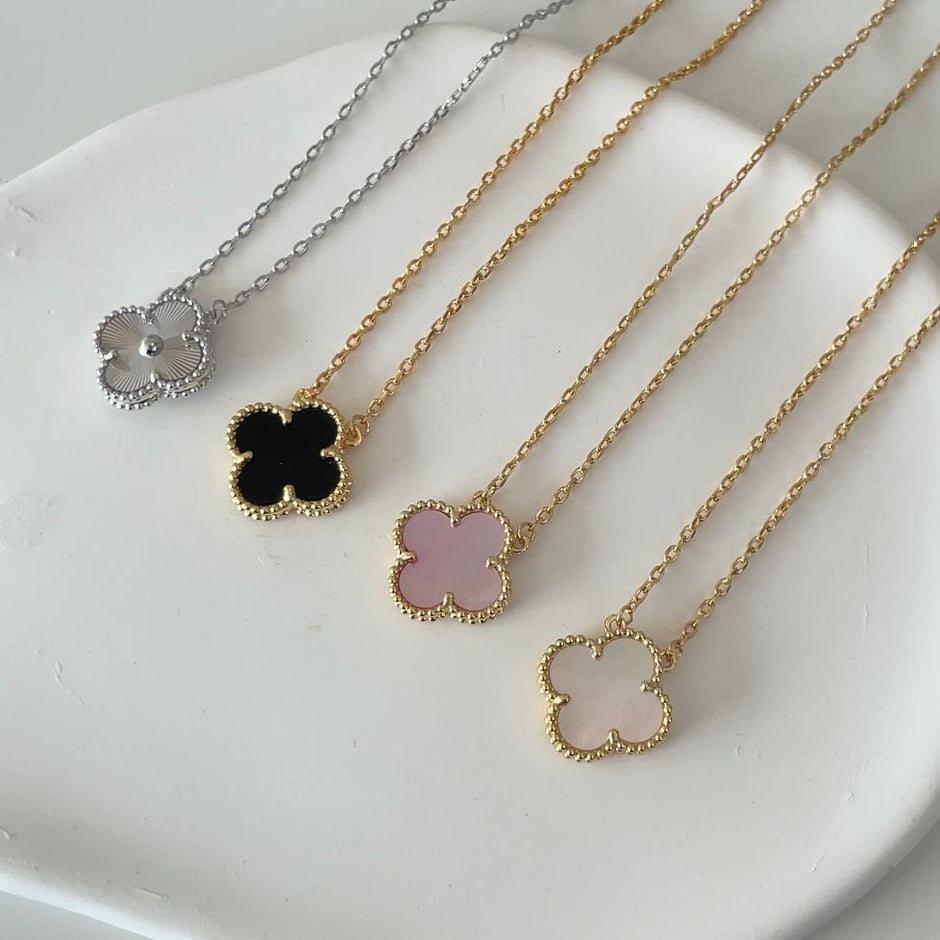 قلادات – July.jewellery.kw